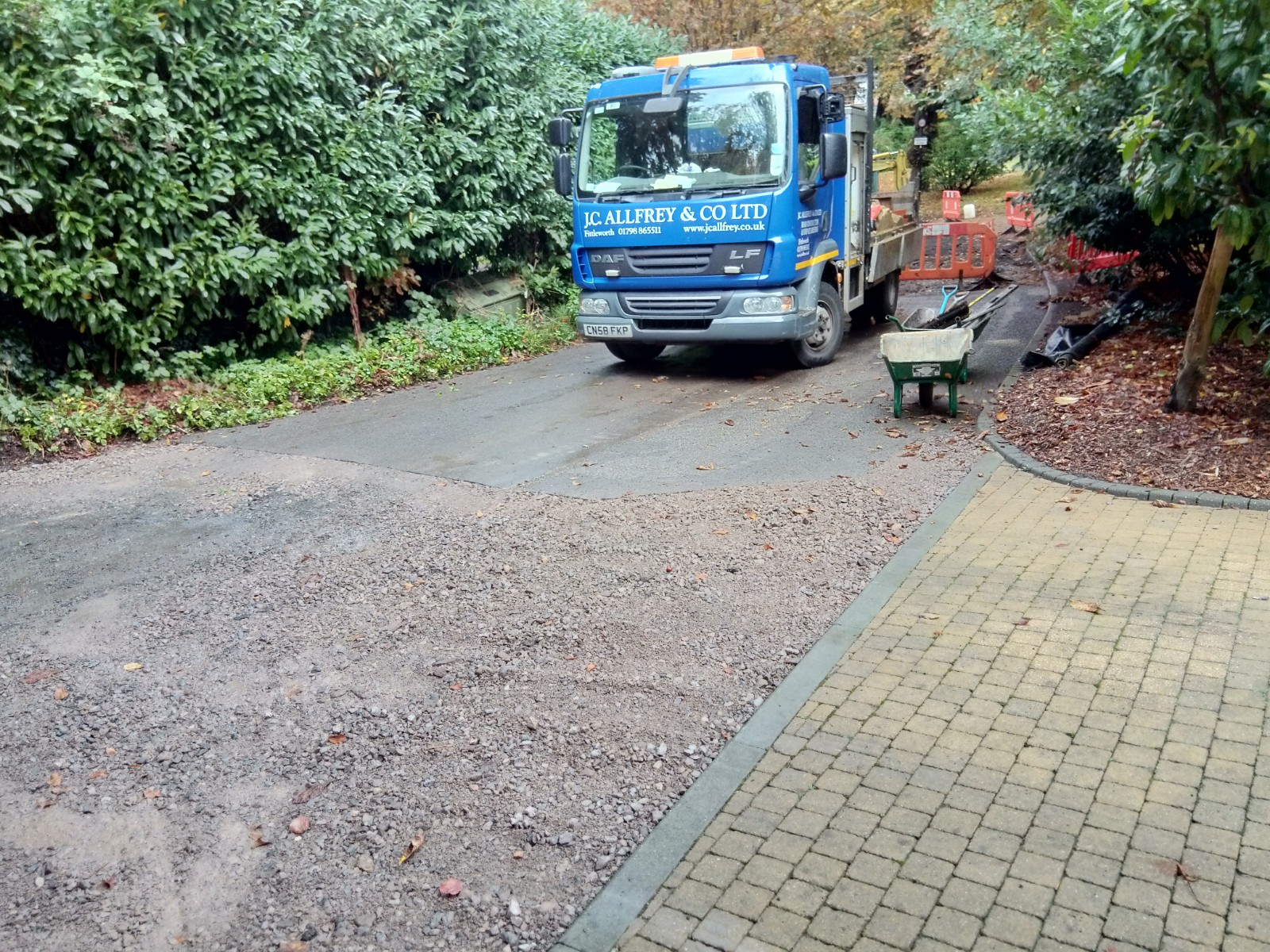 Resurfacing Gallery – Welcomes and Uplands Road Association